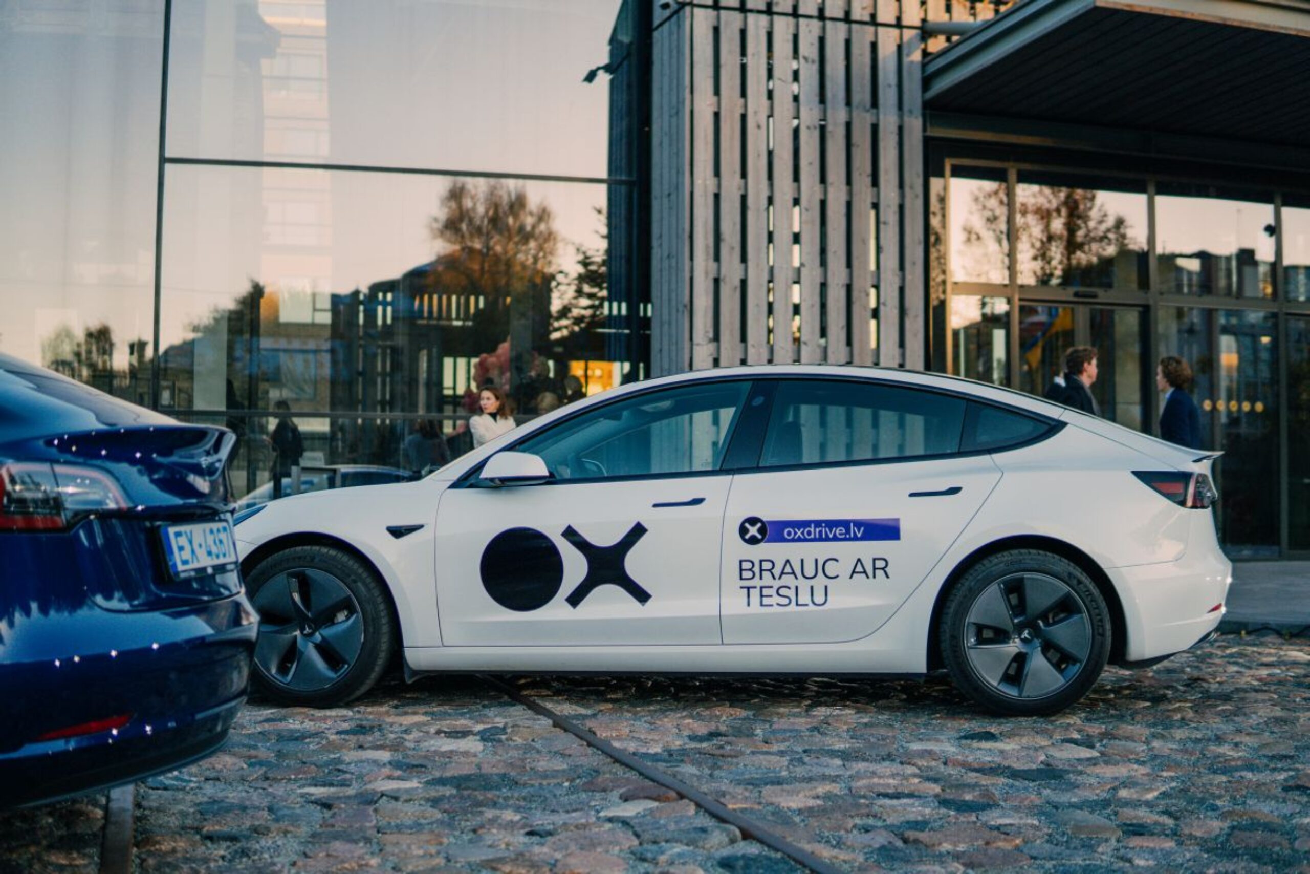 Tesla Car sharing With Telematics | INVERS Success Story